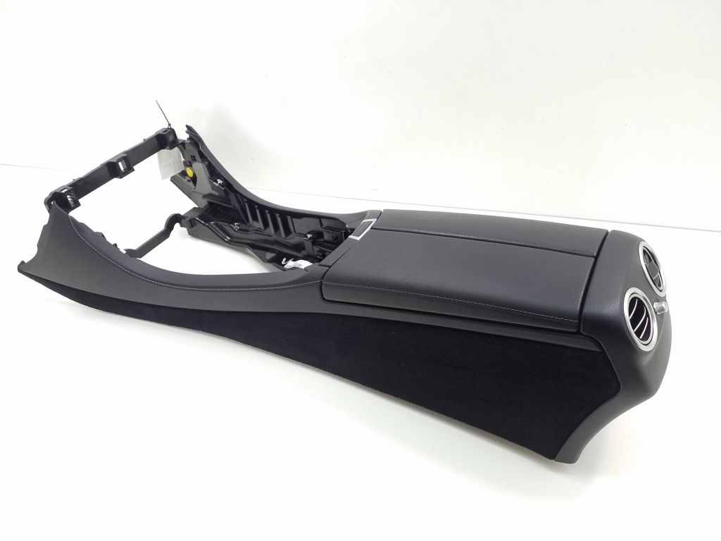 Benutzt Mercedes Benz E-Class Innenkonsole A2136801600